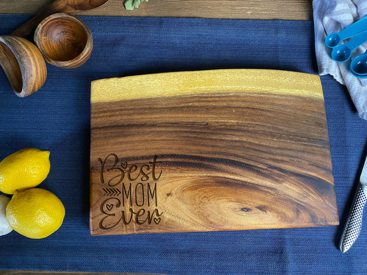 Small Live Edge Square End Board – Tuckahoe Hardwoods